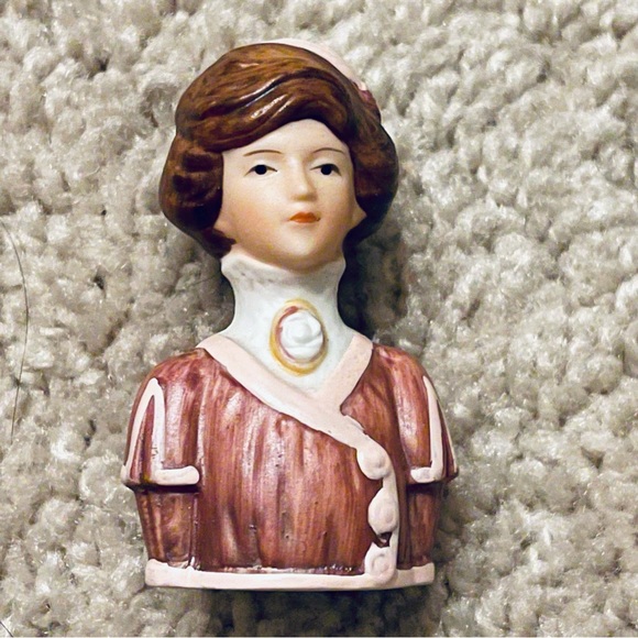 Accessories | Vintage Avon Porcelain Thimbles Nwt | Poshmark